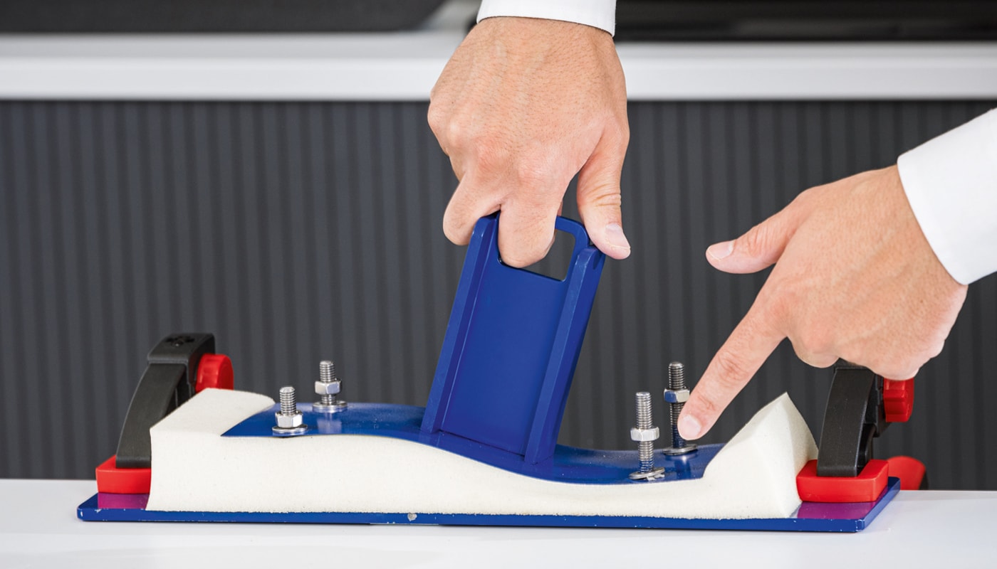 EN1992-4 REQUIRES a rigid ANCHOR PLATE